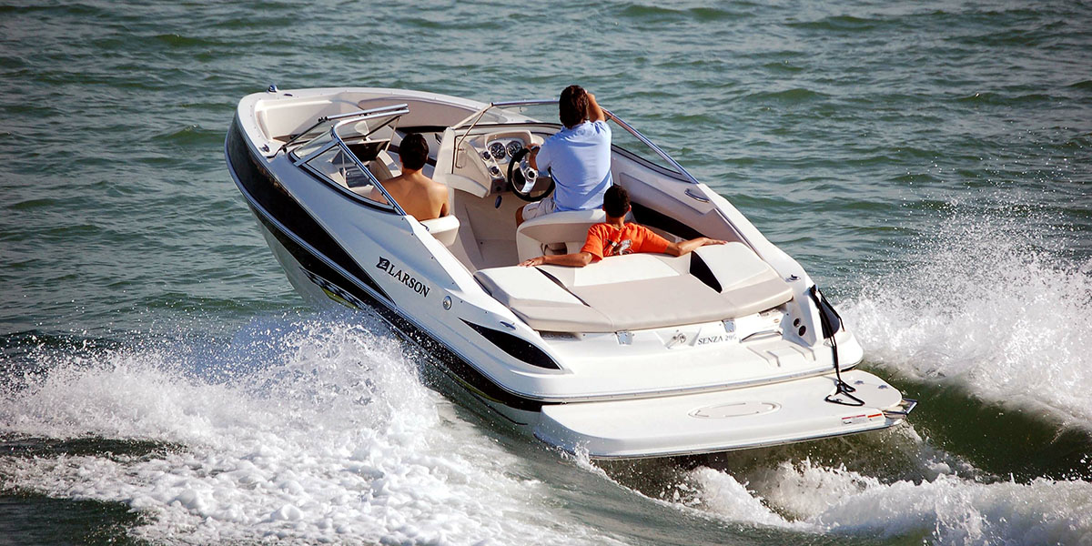 Essential Onboard Safety Items for Your Boat – Boatmart Blog