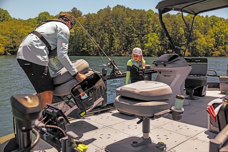 Sea-Doo Switch Fish 21 Review – Boatmart Blog