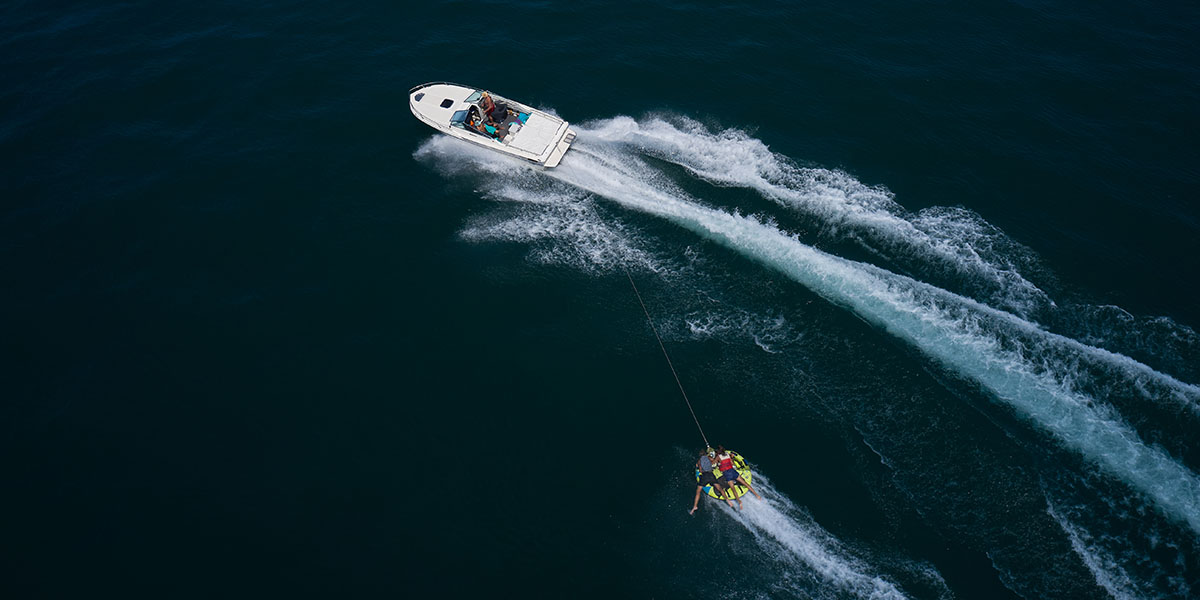 Driving for Tube Riders Requires Skill – Boatmart Blog