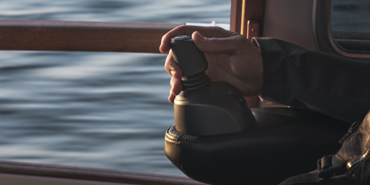 What You Need To Know About Joysticks on Boats – Boatmart Blog